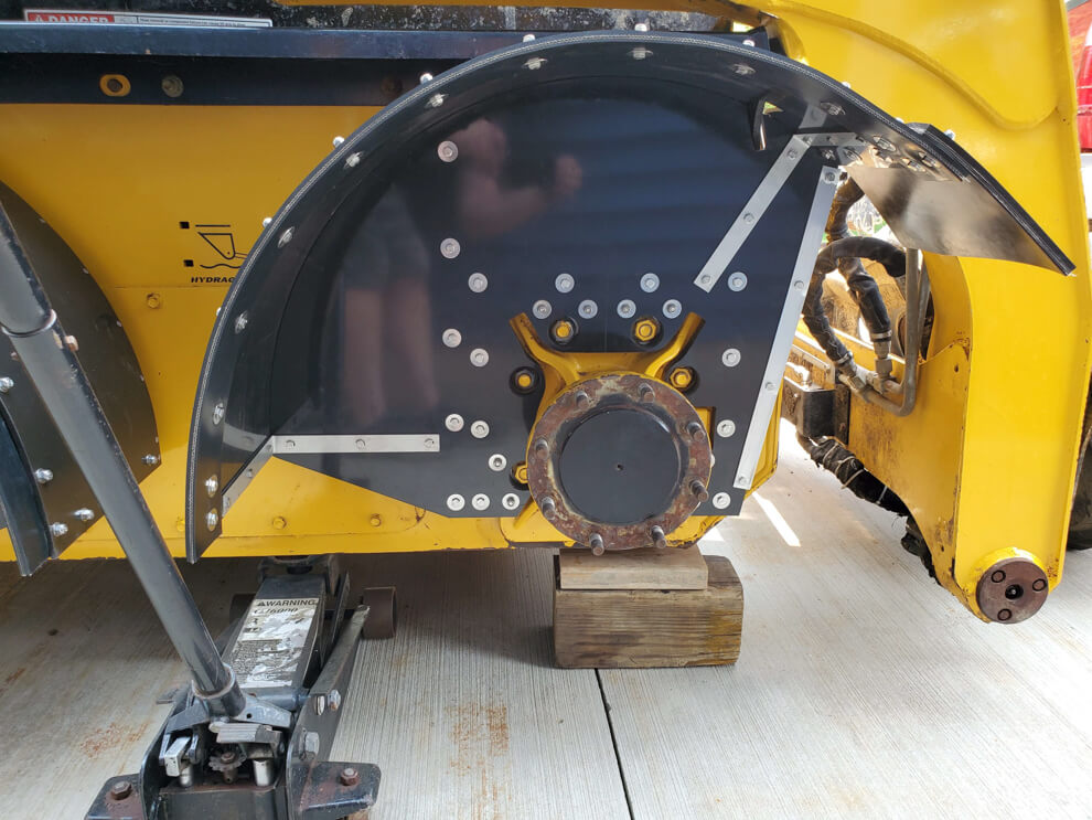 Gehl Fenders | D-Fender | De Forest, WI | Custom Fenders for Skid Loaders