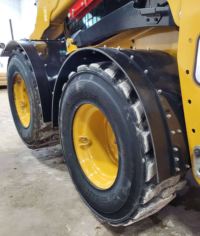 D-Fender | De Forest, WI | Custom Fenders for Skid Loaders