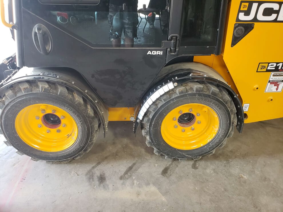 JCB Fenders | D-Fender | De Forest, WI | Custom Fenders for Skid Loaders