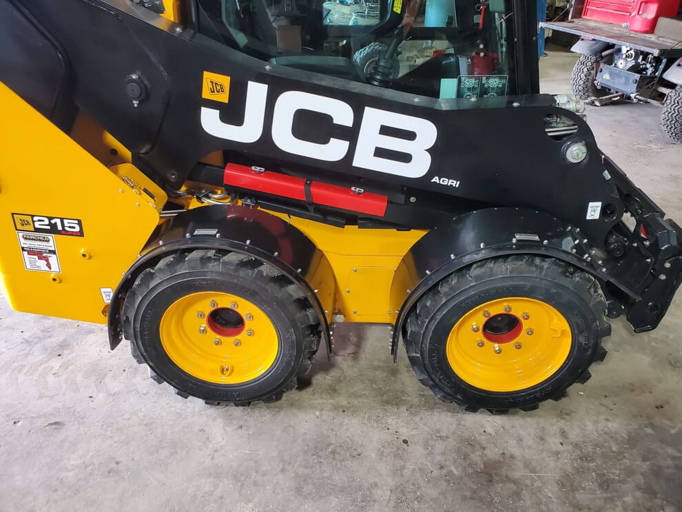 JCB Fenders | D-Fender | De Forest, WI | Custom Fenders for Skid Loaders