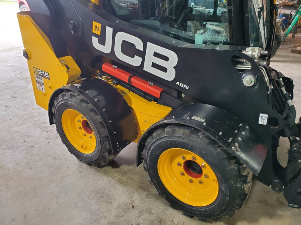 JCB Fenders | D-Fender | De Forest, WI | Custom Fenders for Skid Loaders