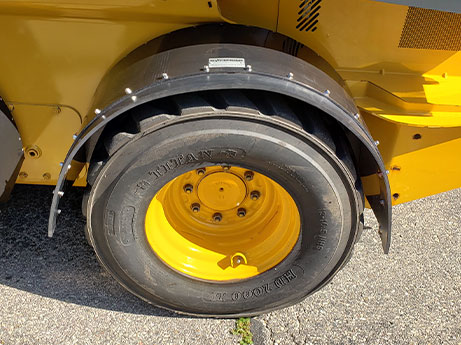 D-Fender | De Forest, WI | Custom Fenders for Skid Loaders